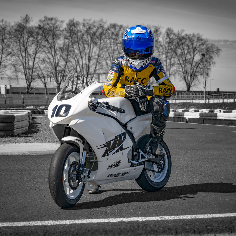 Moto MiniGP 150cc KAYO MR150 : Performance et Agilité